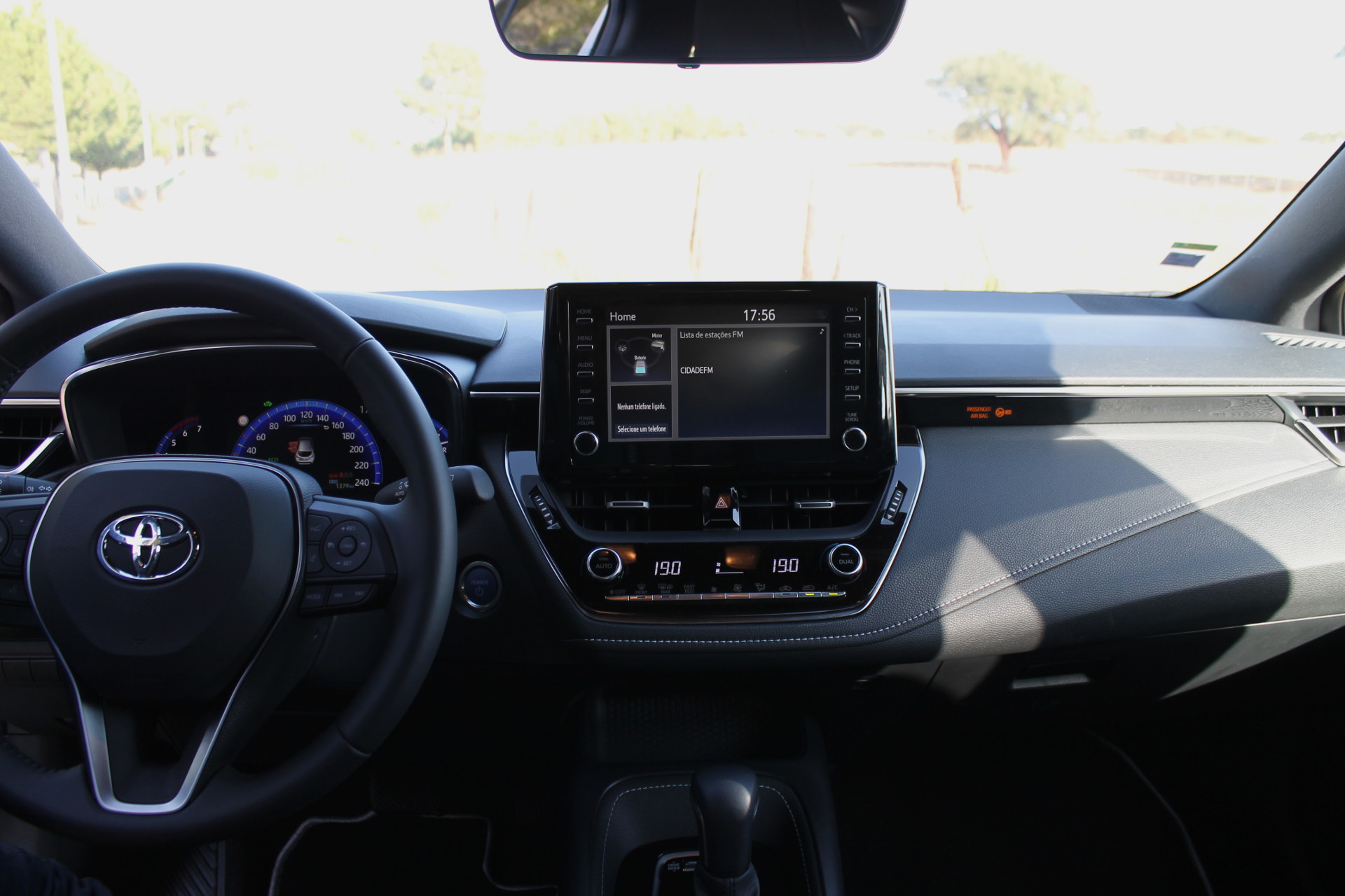 Toyota Corolla Hatchback Square Collection 2019 [Teste Etelgra]